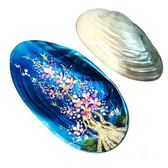 Accents | Hand Painted Mother Of Pearl Large Shell Vintage Seashell ...